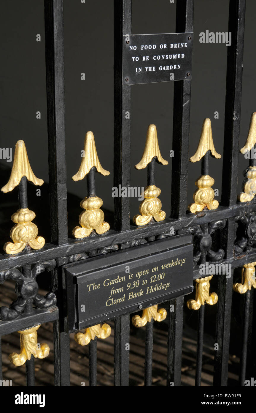 Study halls hi-res stock photography and images - Alamy