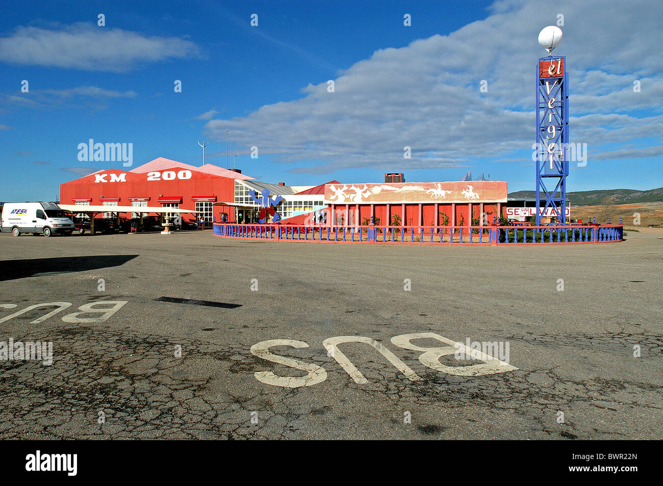 Motorway service area restaurant hi-res stock photography and images ...