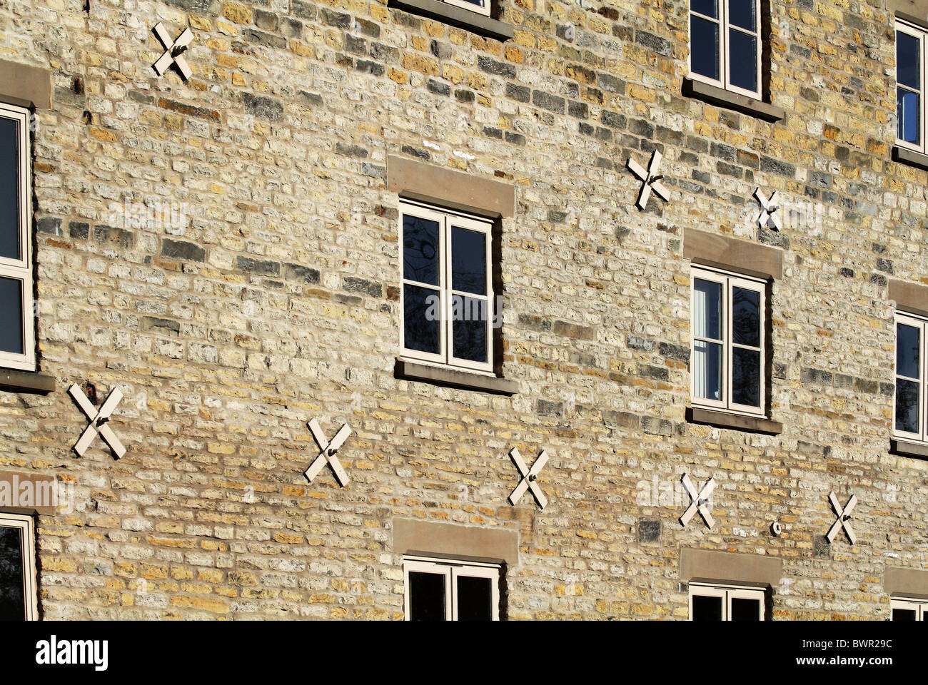 Converted flats high street hi-res stock photography and images - Alamy