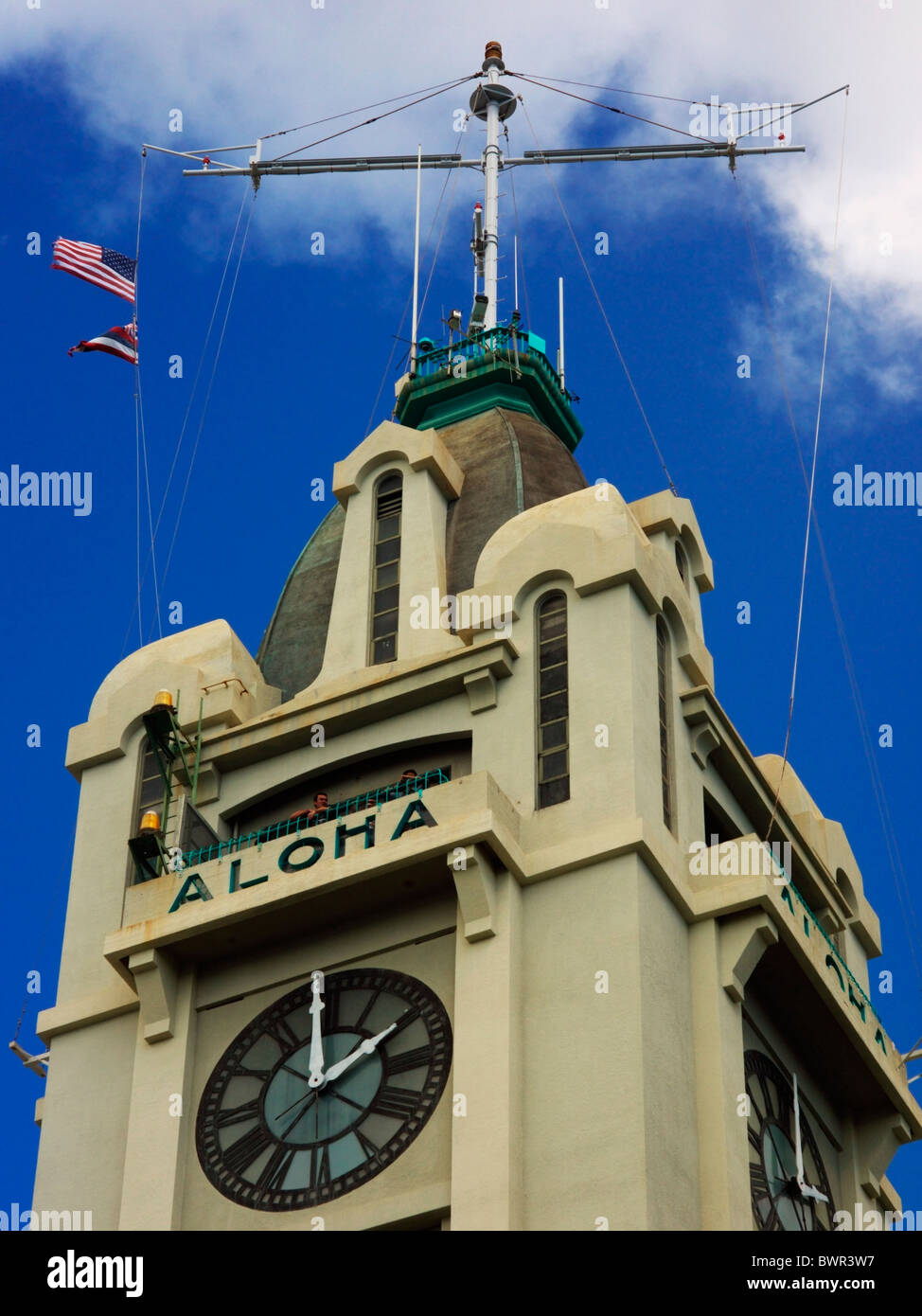 Aloha tower hi-res stock photography and images - Alamy