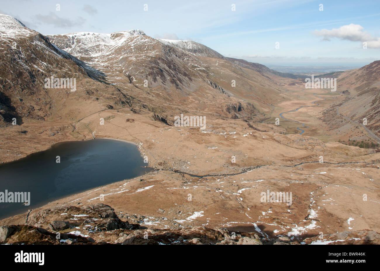 The Nant Ffrancon valley and northern Glyderau, Snowdonia Stock Photo ...