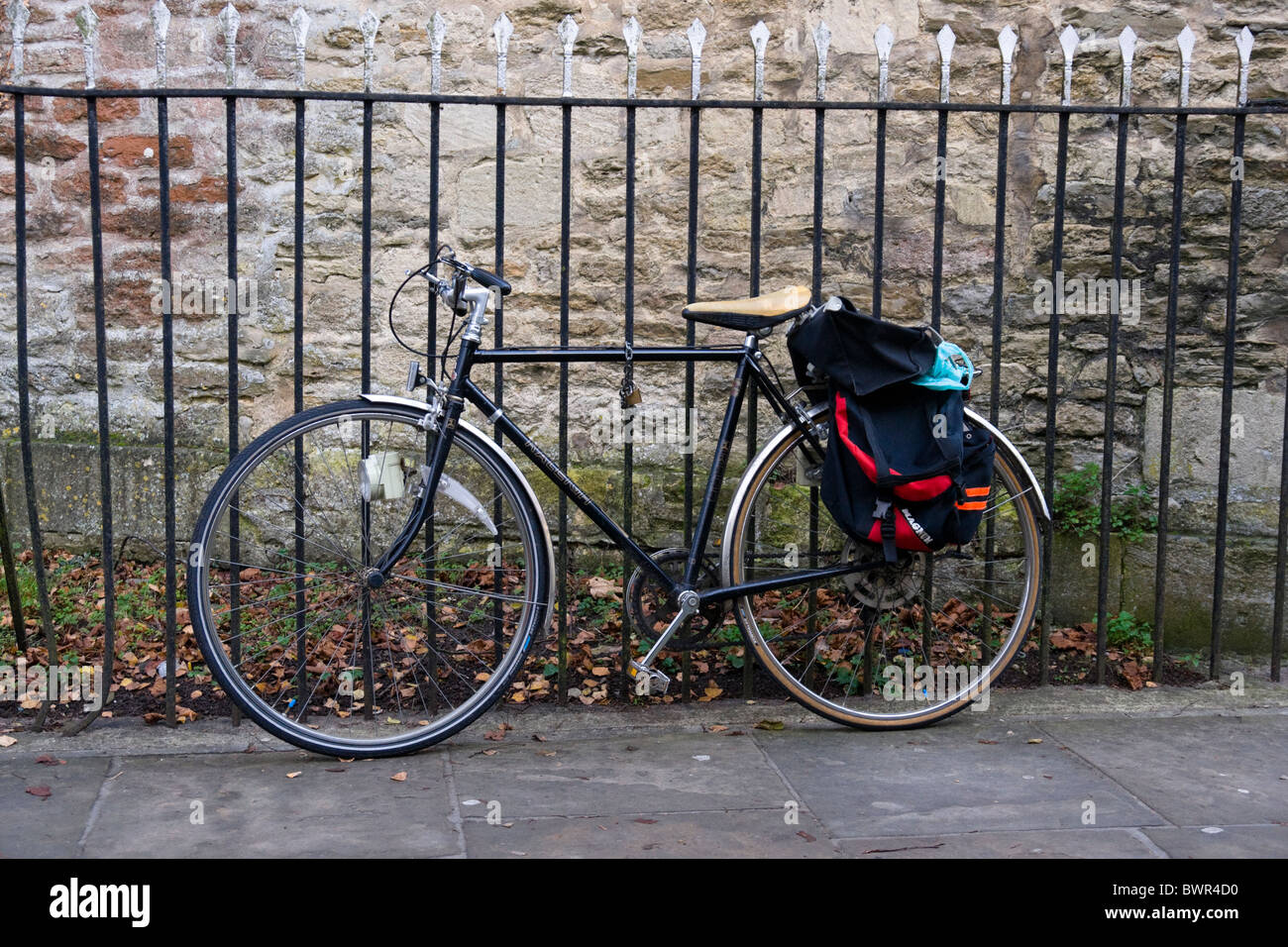 Raleigh bicycle 1980's hi-res stock photography and images - Alamy