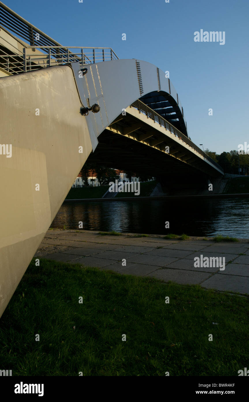 A close up view of the locally known "Green Bridge" in Vilnius ...