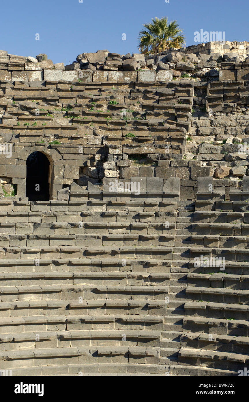 Greek orthodox icons saint george hi-res stock photography and images ...