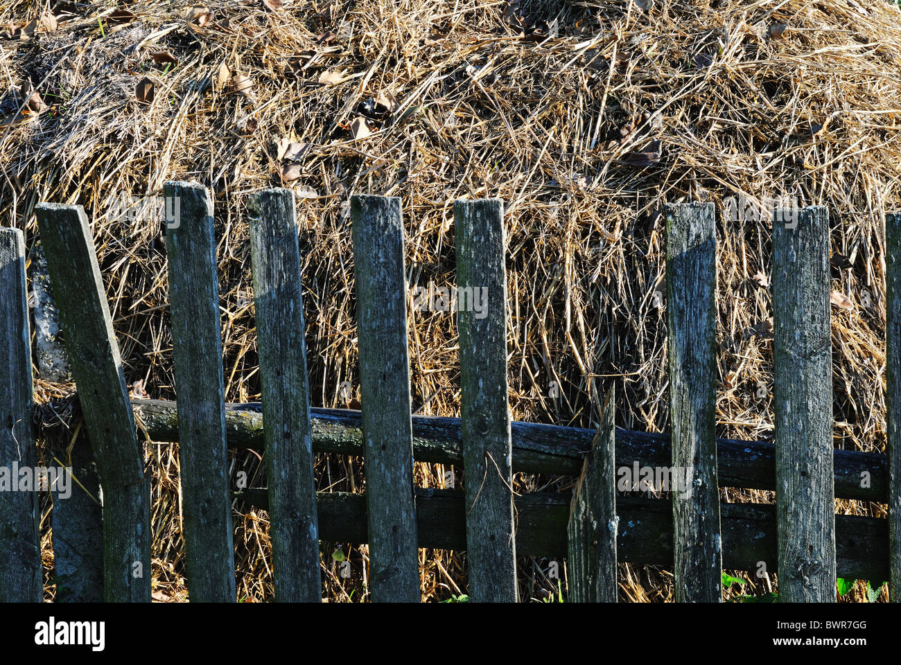Central haystack hi-res stock photography and images - Alamy