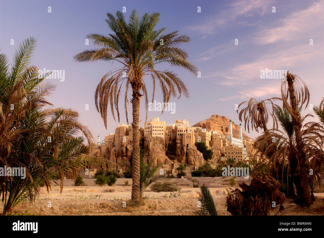 Yemen Al-Hajarayn Wadi Daw'an Region Wadi Hadramaut Hadhramaut ...