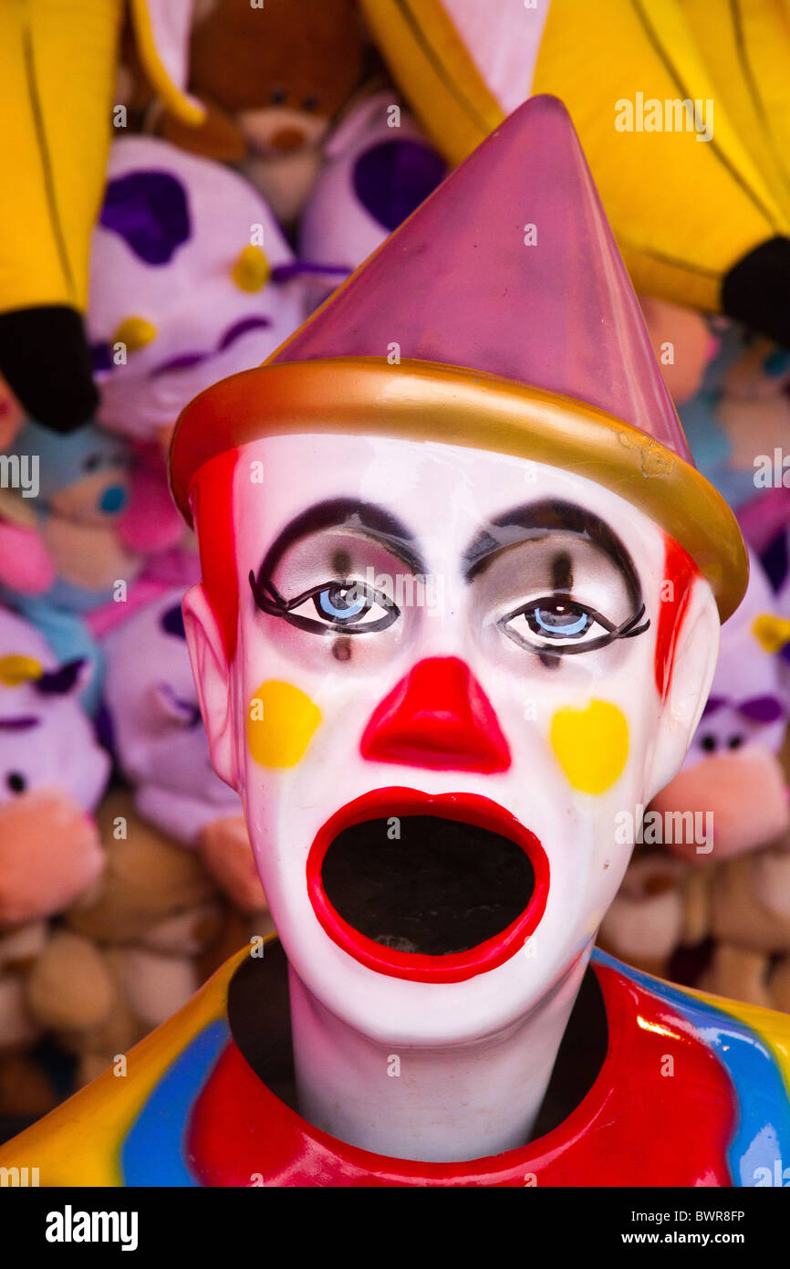 Laughing clown amusement in sideshow alley Stock Photo - Alamy