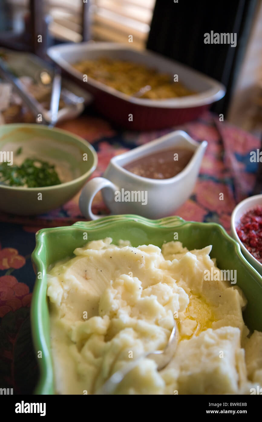 Mashed potatoes hi-res stock photography and images - Alamy