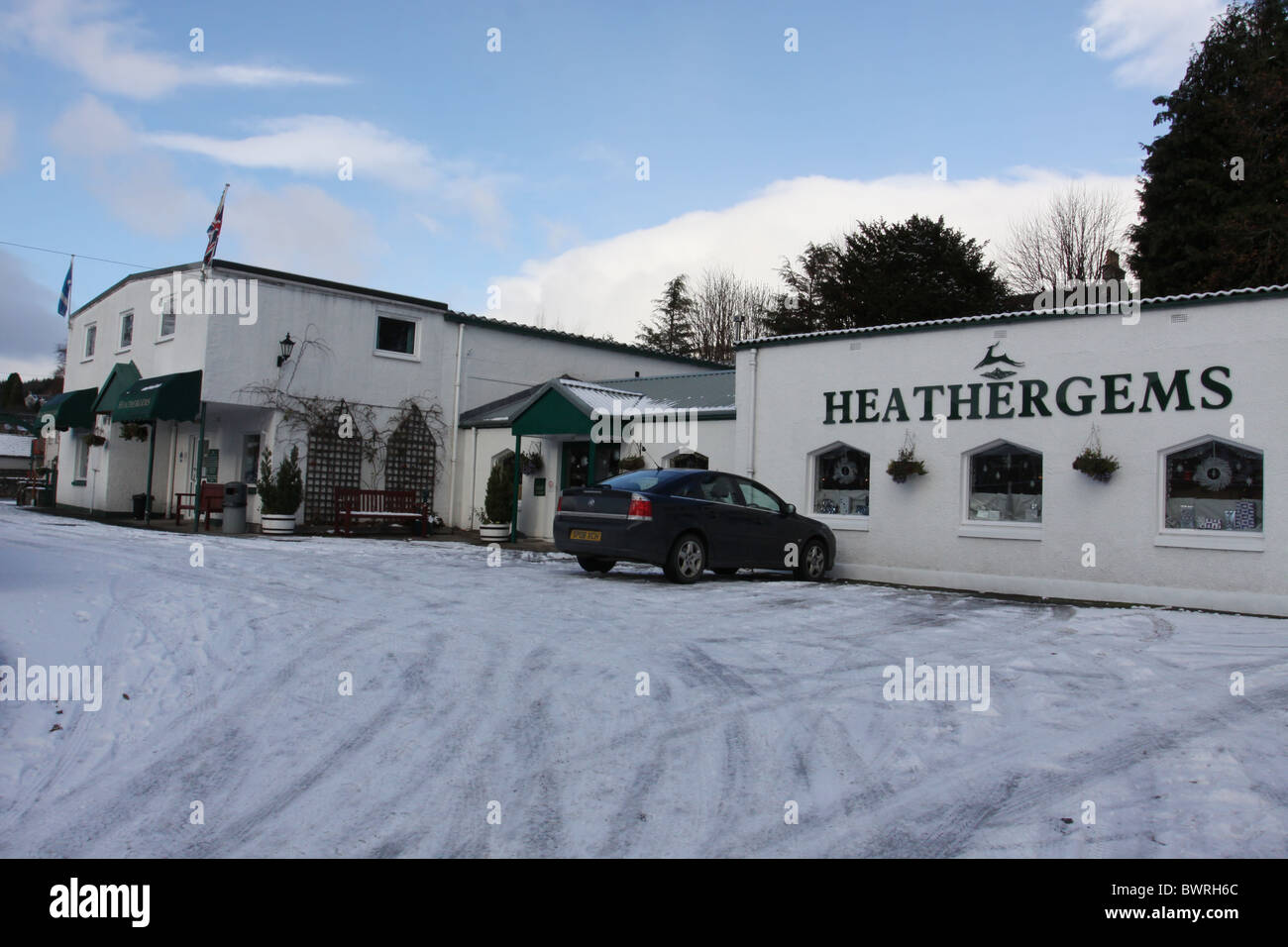 Scottish jewellery hi-res stock photography and images - Alamy