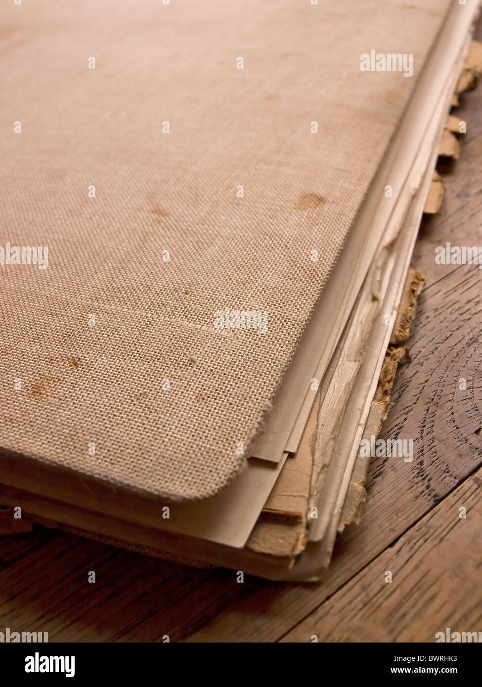 Old document hi-res stock photography and images - Alamy