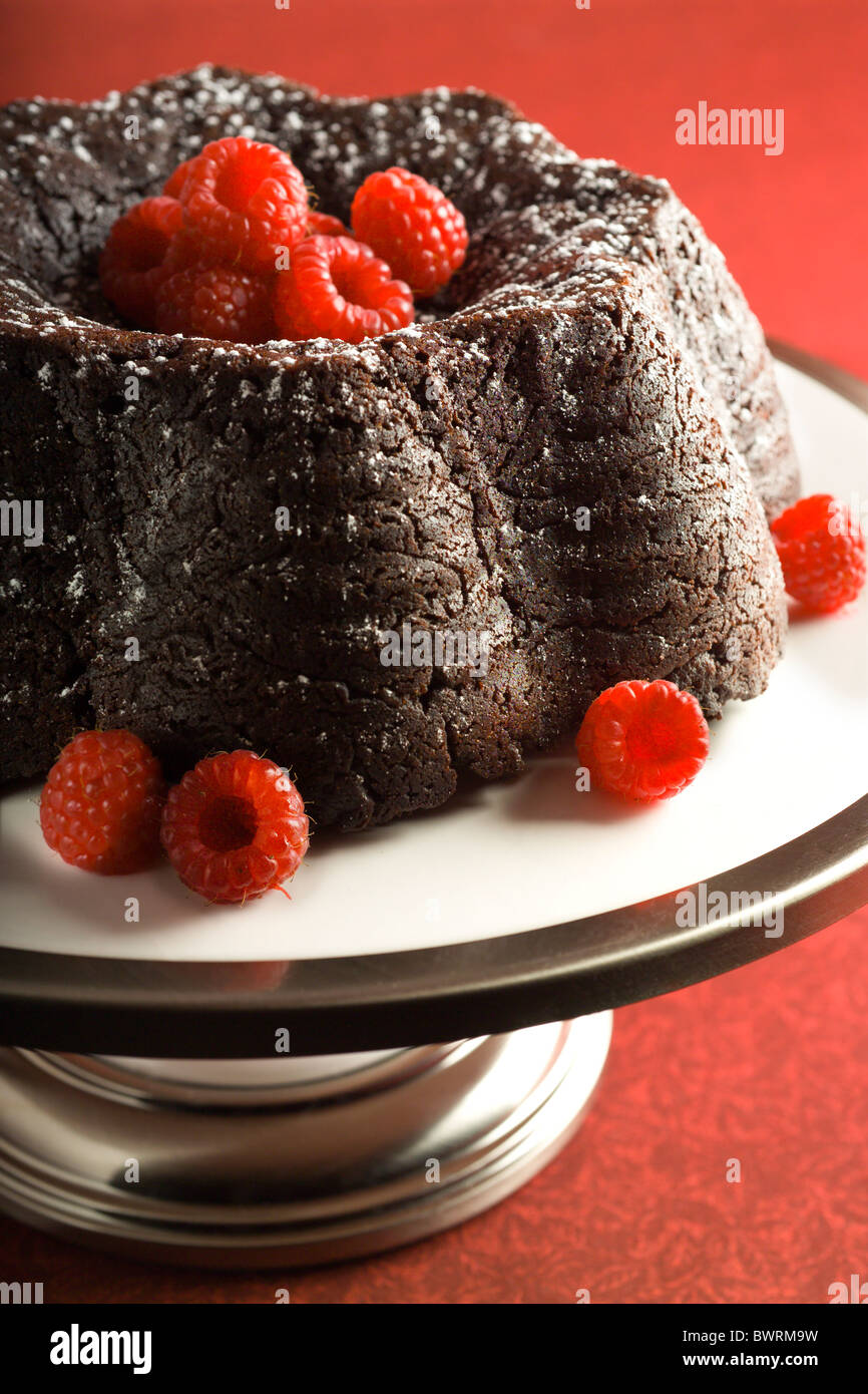 Chocolate Fudge Cake with Raspberries Stock Photo - Alamy
