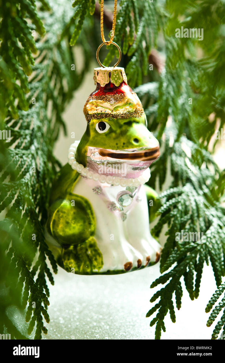 Frog Prince Christmas decoration Stock Photo - Alamy