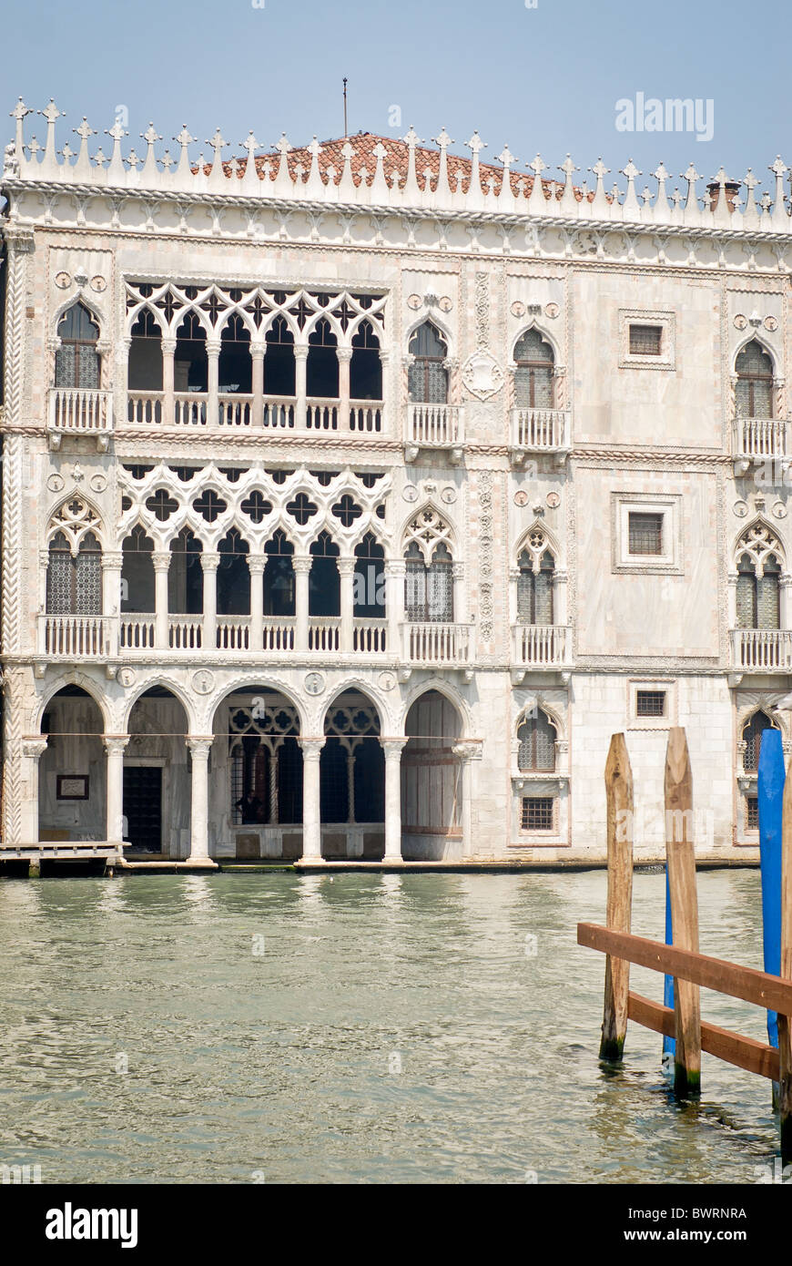 Facade of Venetian Merchant's house Venice Stock Photo - Alamy