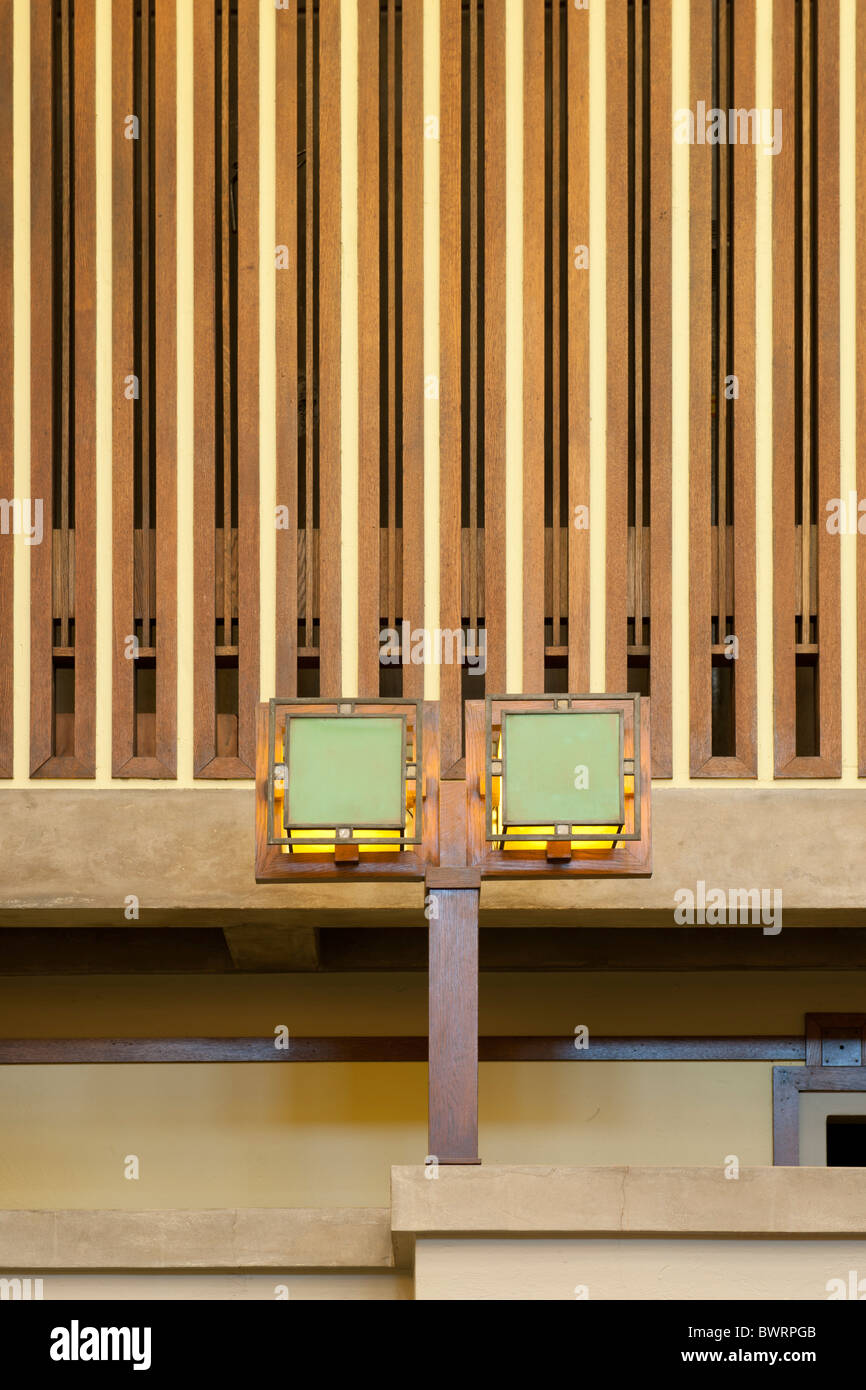 Unity Temple, Oak Park, Illinois, Frank Lloyd Wright Stock Photo - Alamy