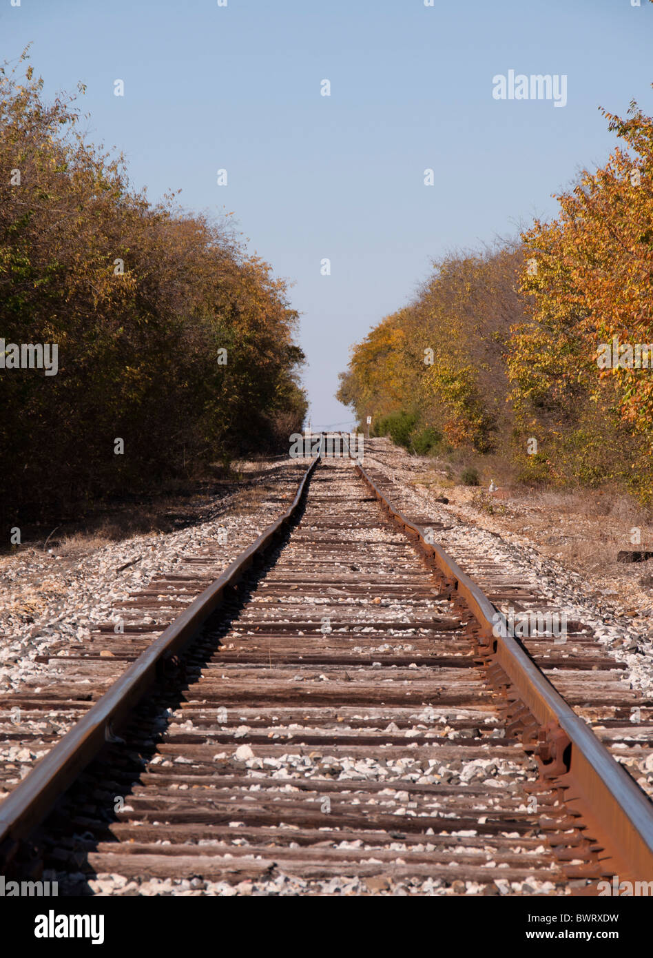 Railroad to nowhere Stock Photo - Alamy