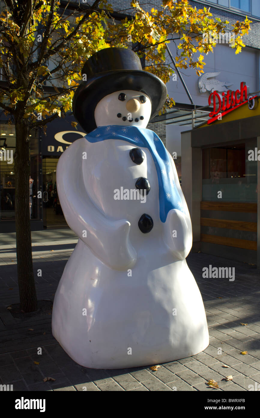 Liverpool christmas market hi-res stock photography and images - Alamy