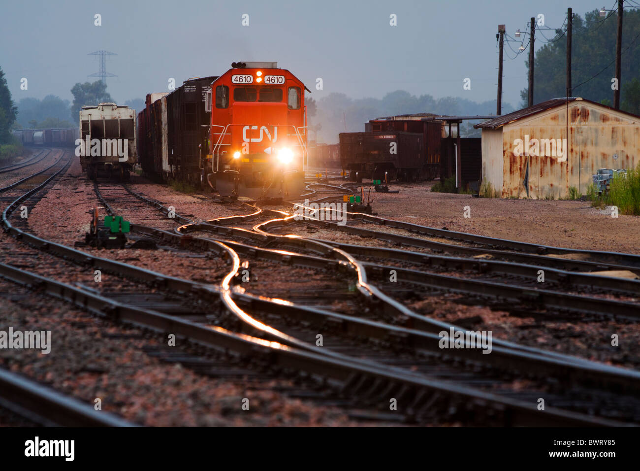 Canadian national railway freight train hi-res stock photography and ...