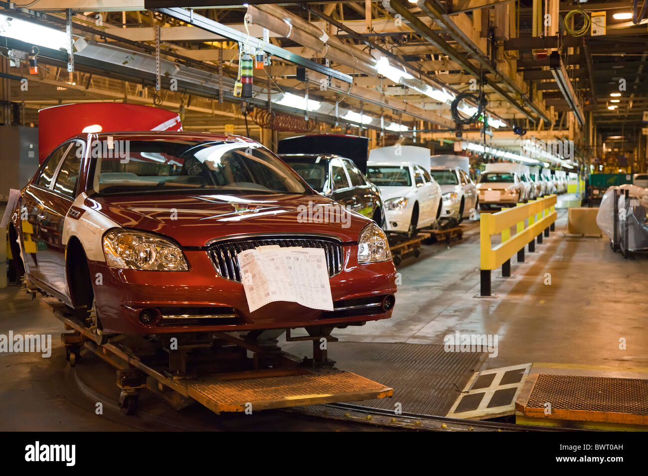 Motors assembly hi-res stock photography and images - Alamy