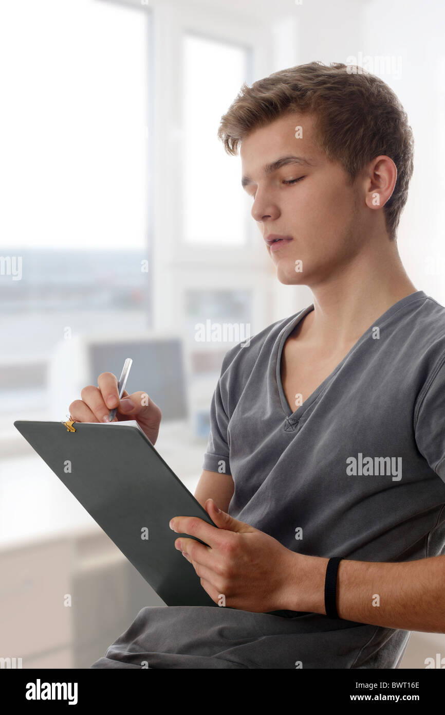 Student taking notes drawing classroom hi-res stock photography and ...