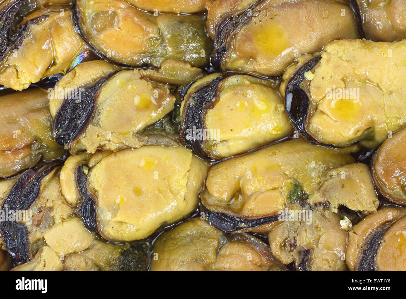 Small mussels hi-res stock photography and images - Alamy