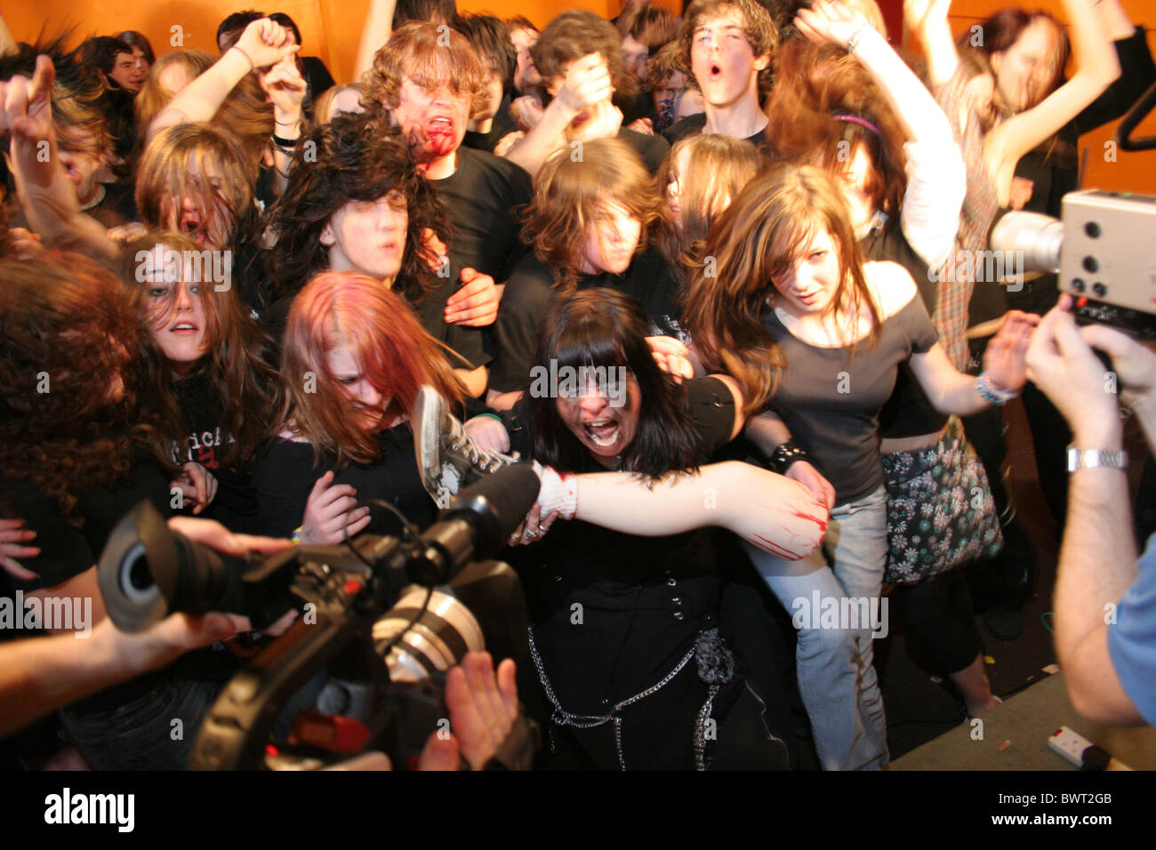 Mosh Pit Wallpaper