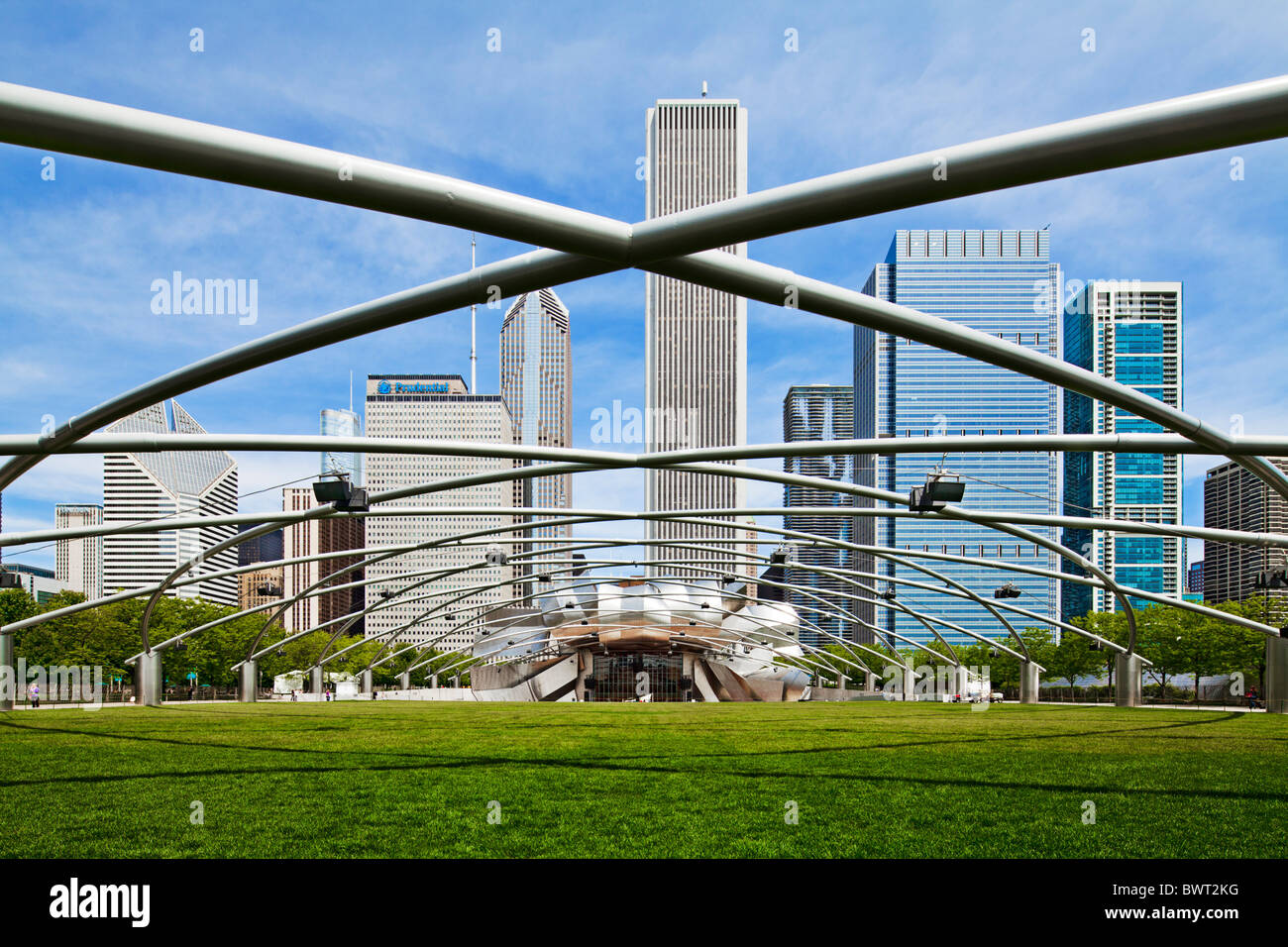 Jay pritzker music pavilion hi-res stock photography and images - Alamy