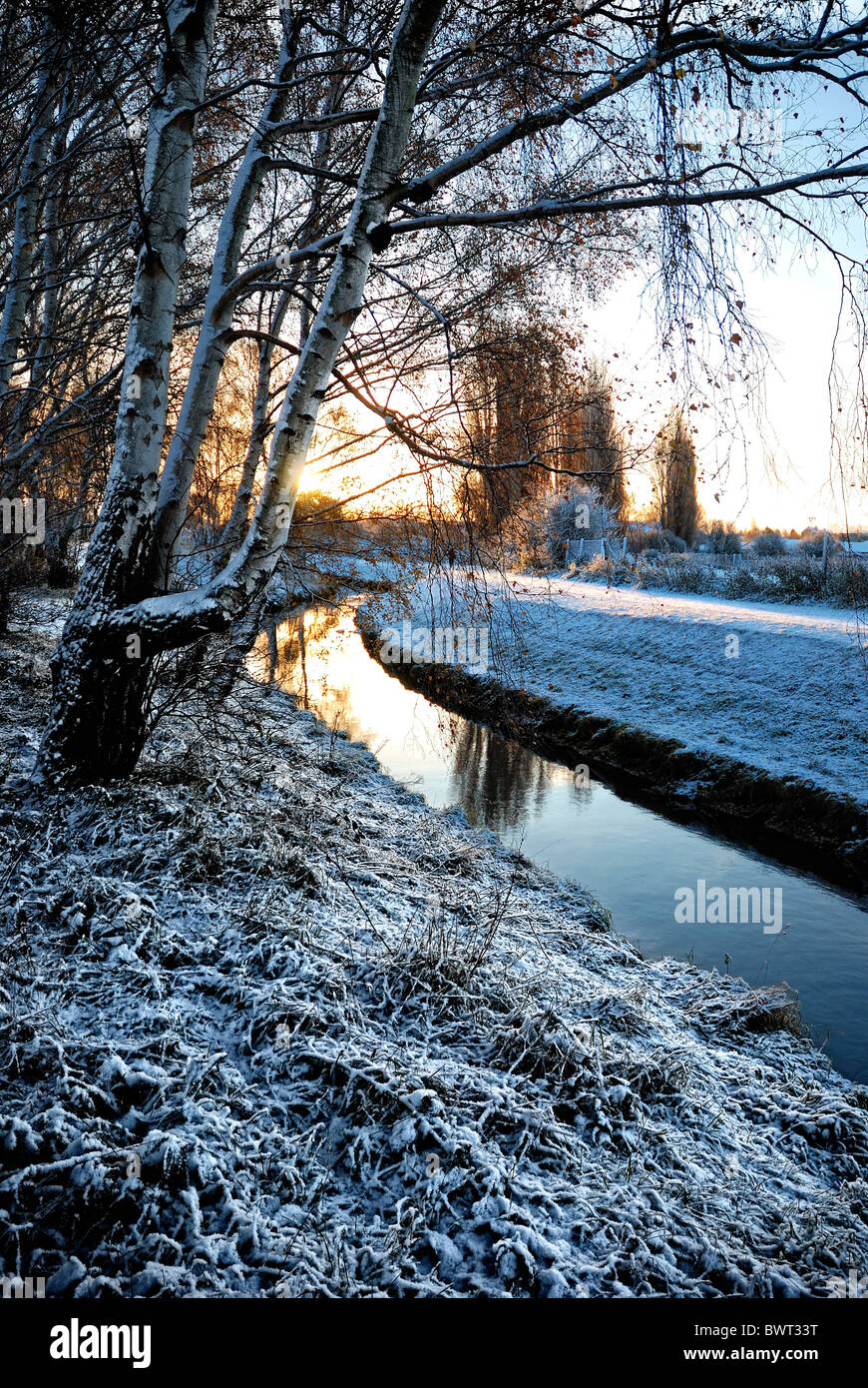 winter snow sunrise england uk Stock Photo - Alamy