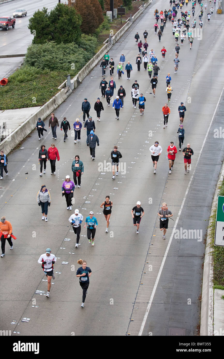 Marathoners along I-90 at the 40th annual Amica Insurance Seattle ...