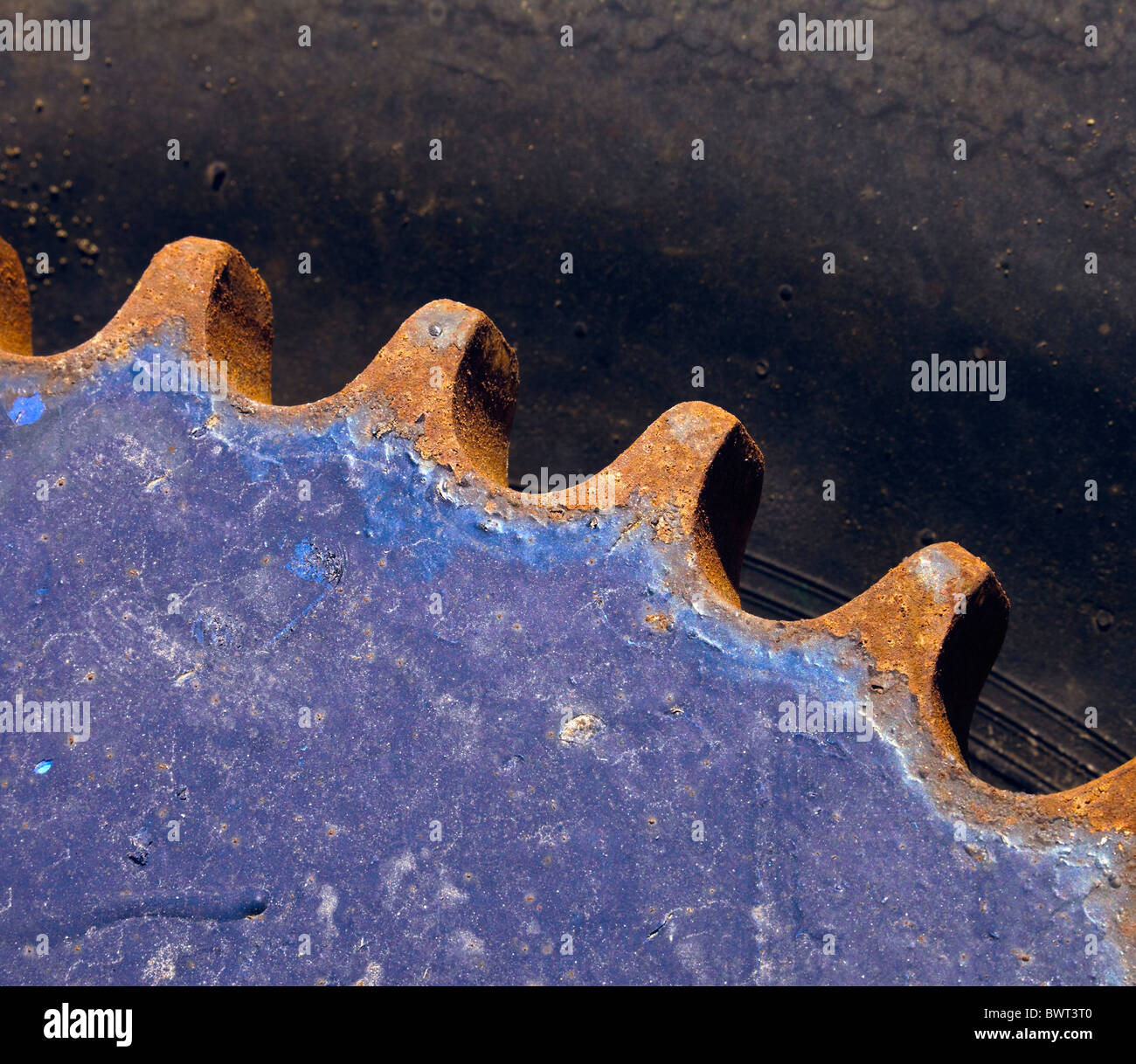 Rusty old cogged wheel Stock Photo - Alamy