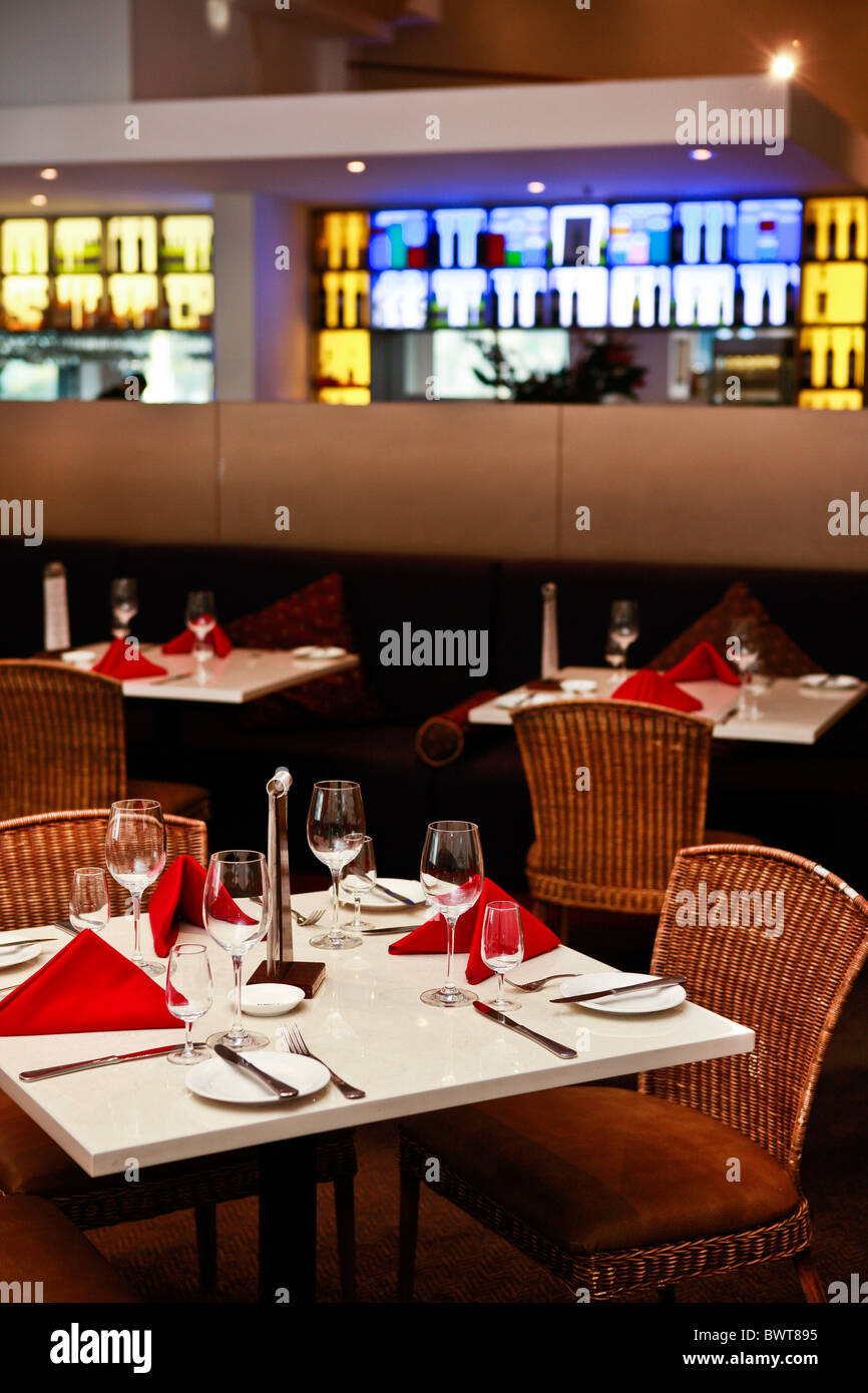 Fine dining in a modern kitchen and bar Stock Photo - Alamy