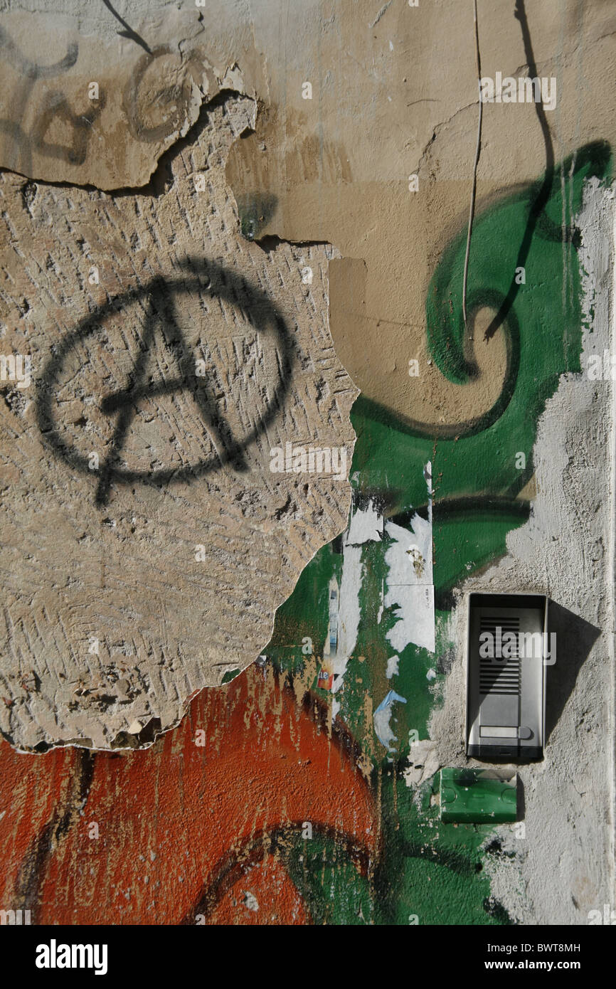 anarchy symbol painted on wall outdoors in sun Stock Photo - Alamy