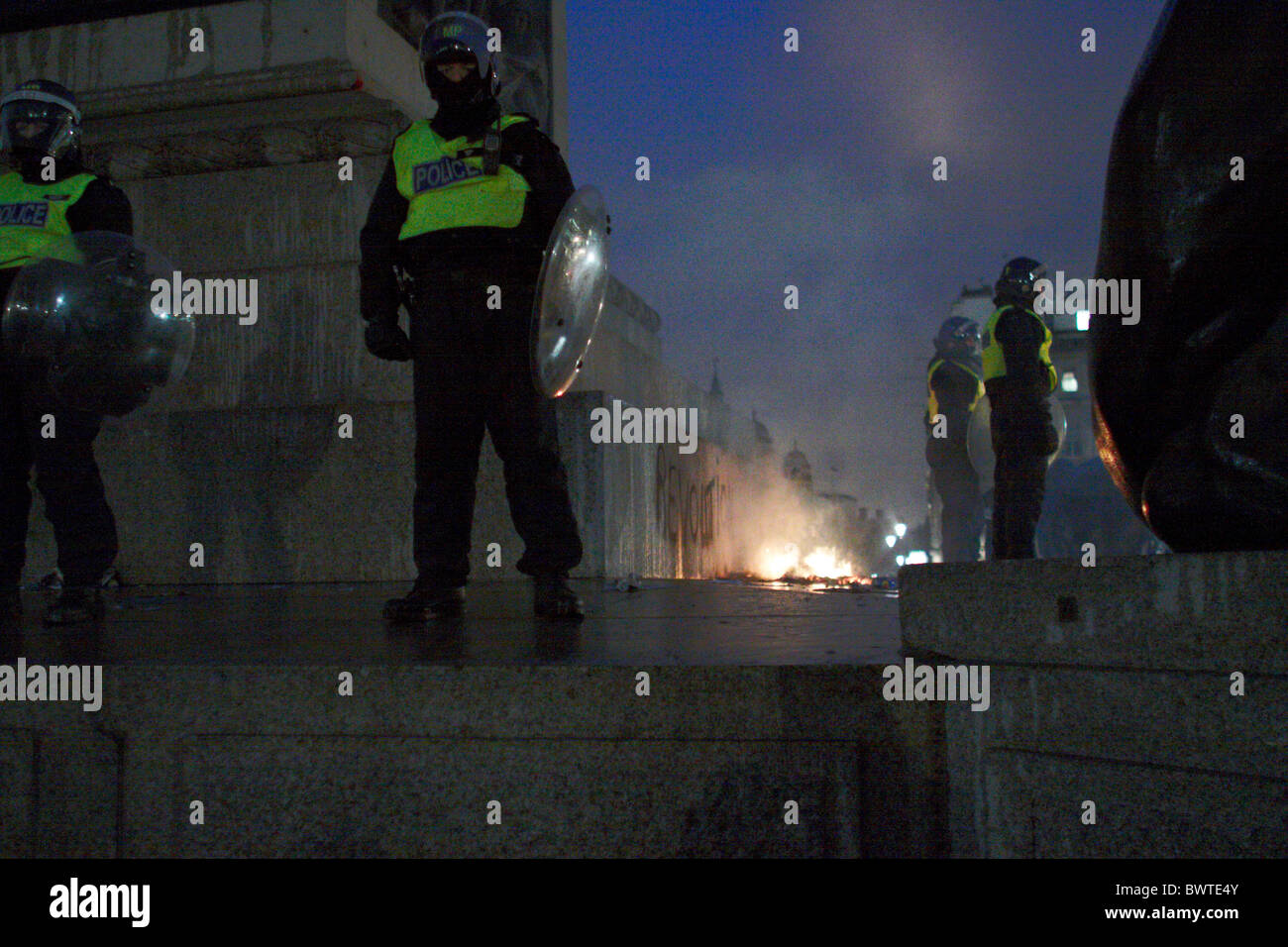 Riot police guard Nelson's Column to prevent further damage during ...