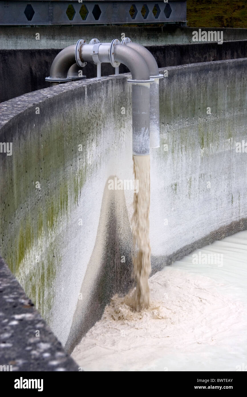 Slurry tank hi-res stock photography and images - Alamy