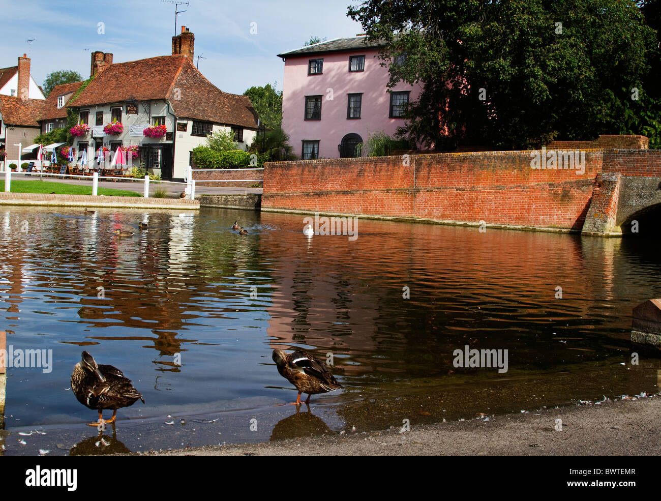 Finchingfield village duck pond, Essex, UK Stock Photo - Alamy