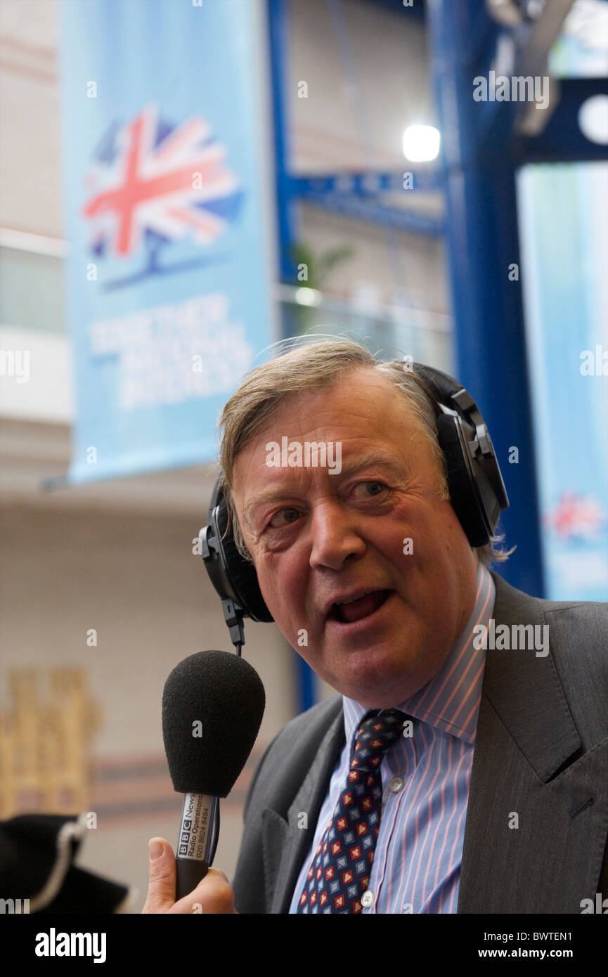 Mark clarke conservative hi-res stock photography and images - Alamy