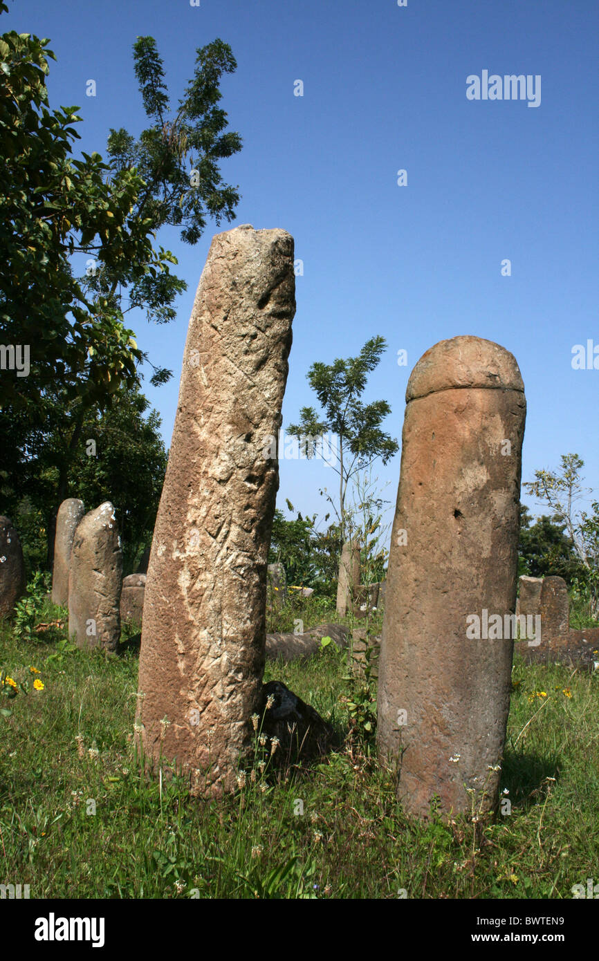 Phallic-shaped Stelae, Tututi, Ethiopia Stock Photo - Alamy