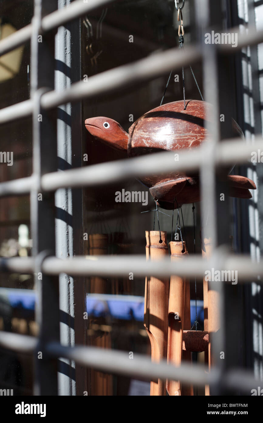 Ornament shop hi-res stock photography and images - Alamy