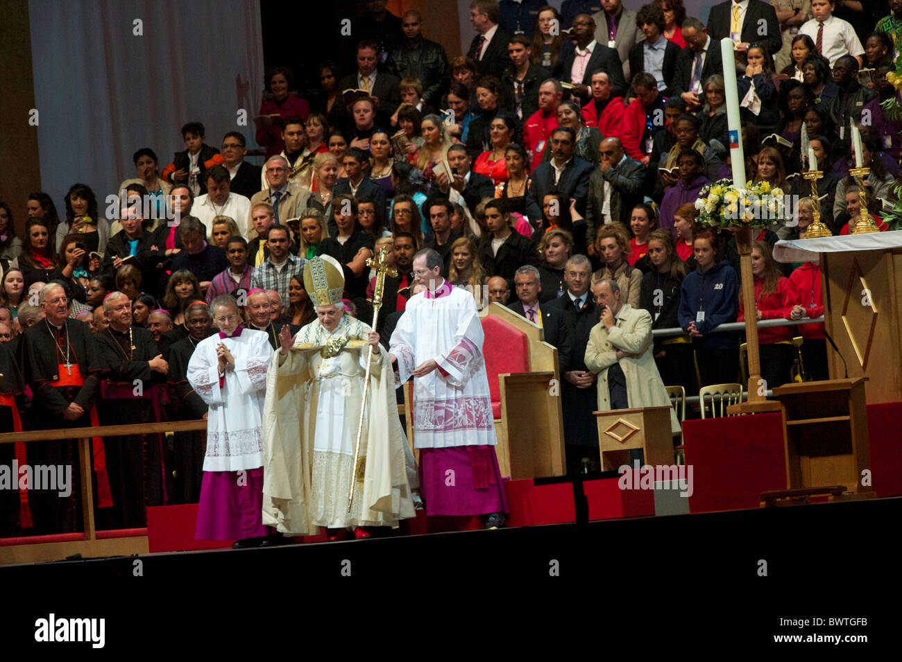 Pope Benedict XVI conducts a prayer vigil for an estimated 80,000 ...