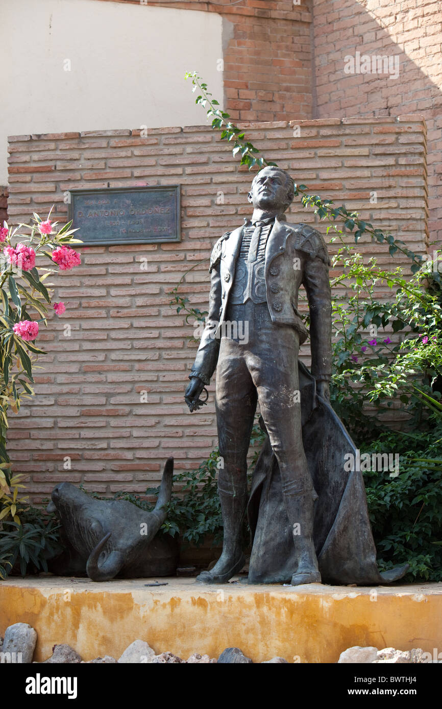 Bullfighter statue D.Antonio Ordonez outside Malaga Bullring Stock ...