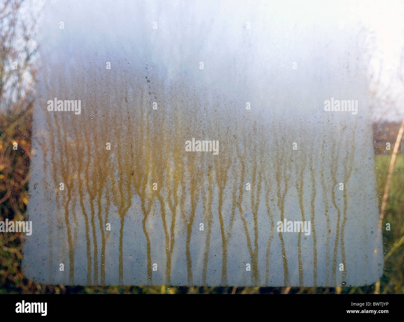 condensation pattern on window Stock Photo - Alamy