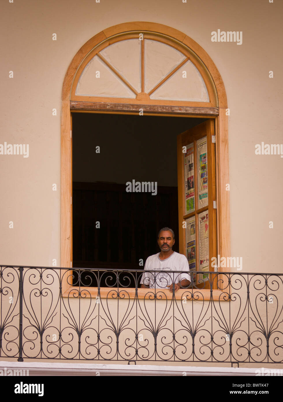 Window panama man people hi-res stock photography and images - Alamy