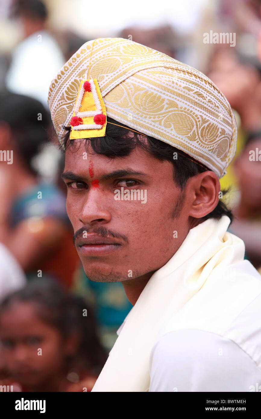 Sacred thread ceremony india hi-res stock photography and images - Alamy