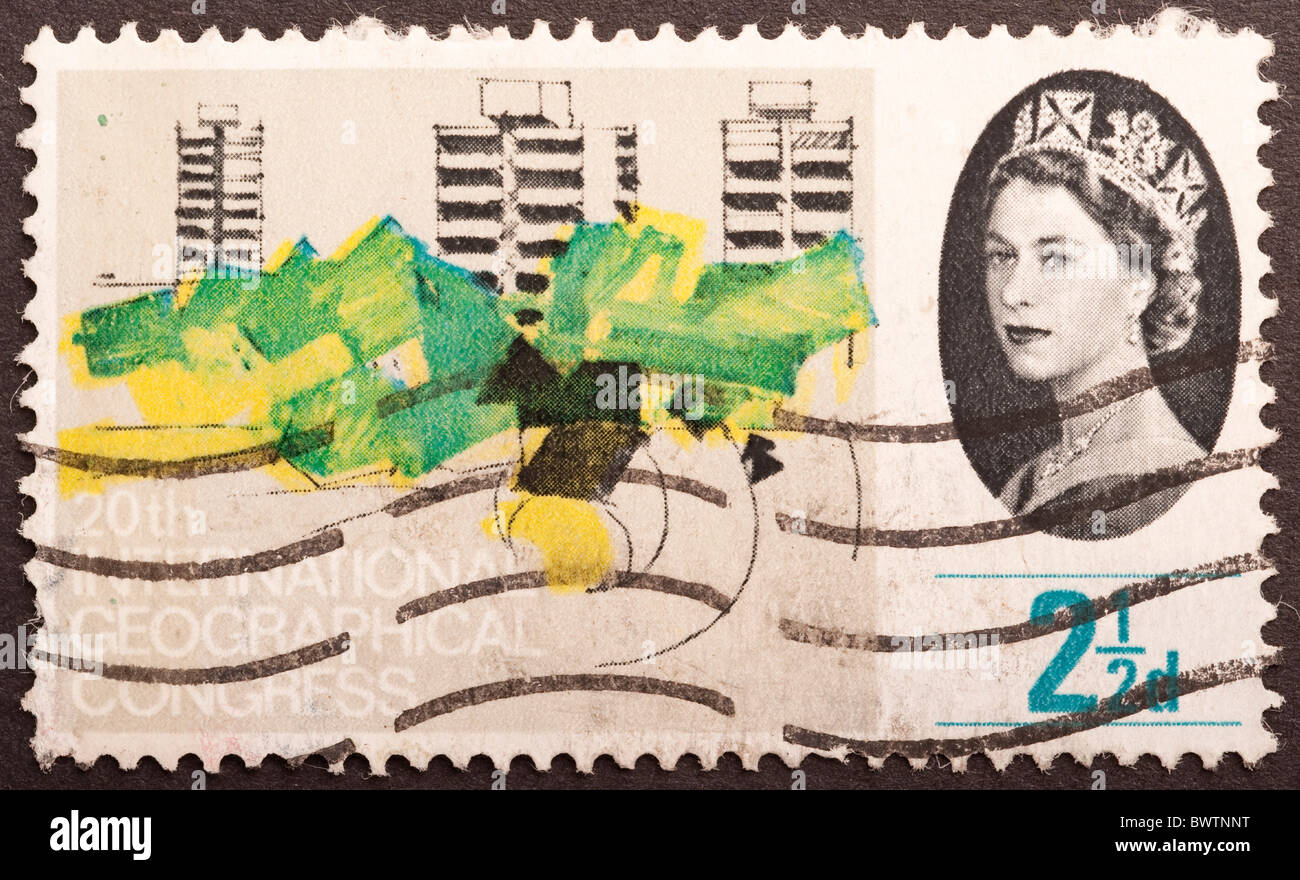 United Kingdom Postage Stamp Two and a half pence, 1964 issue Stock ...