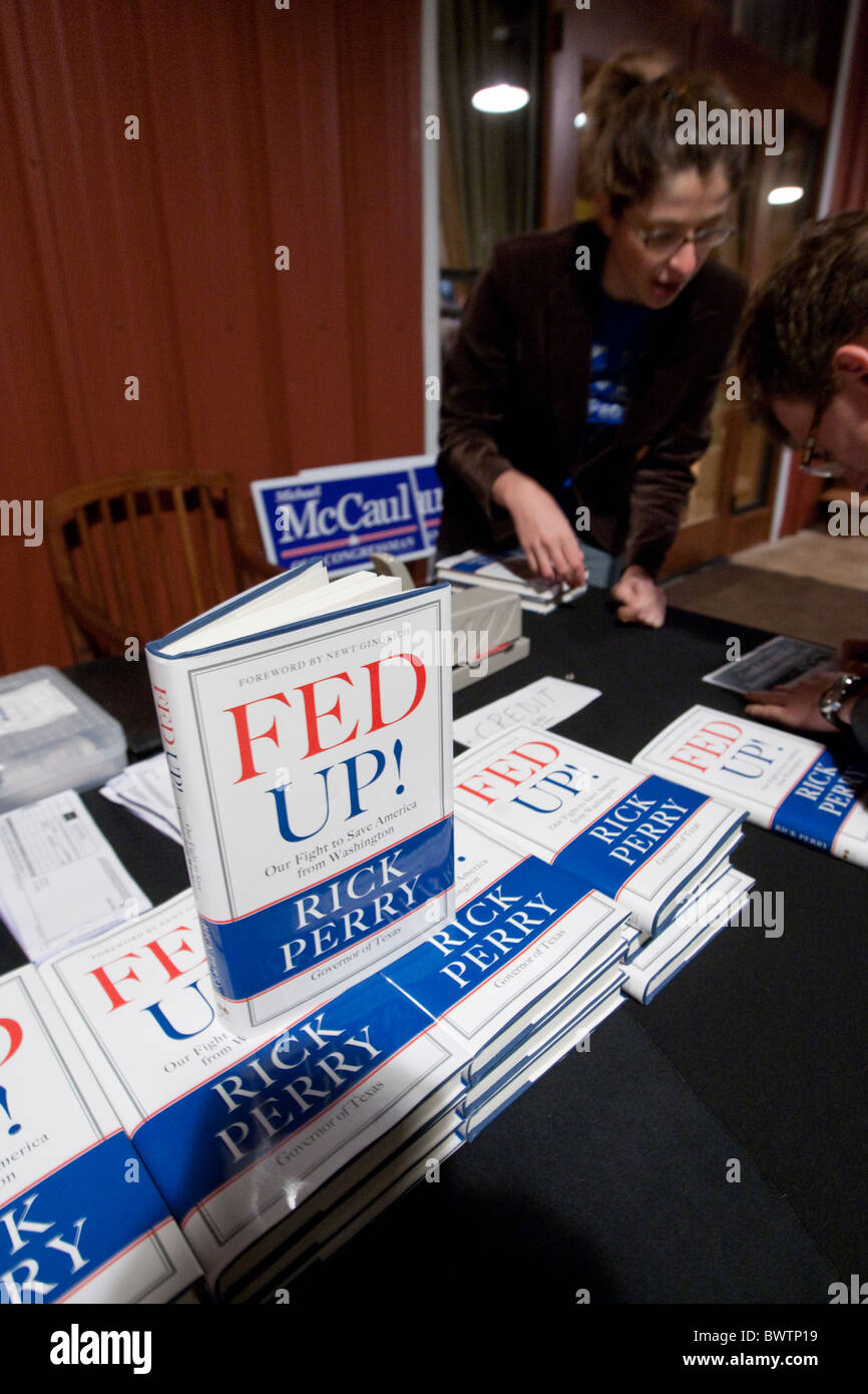 Texas governor hi-res stock photography and images - Alamy