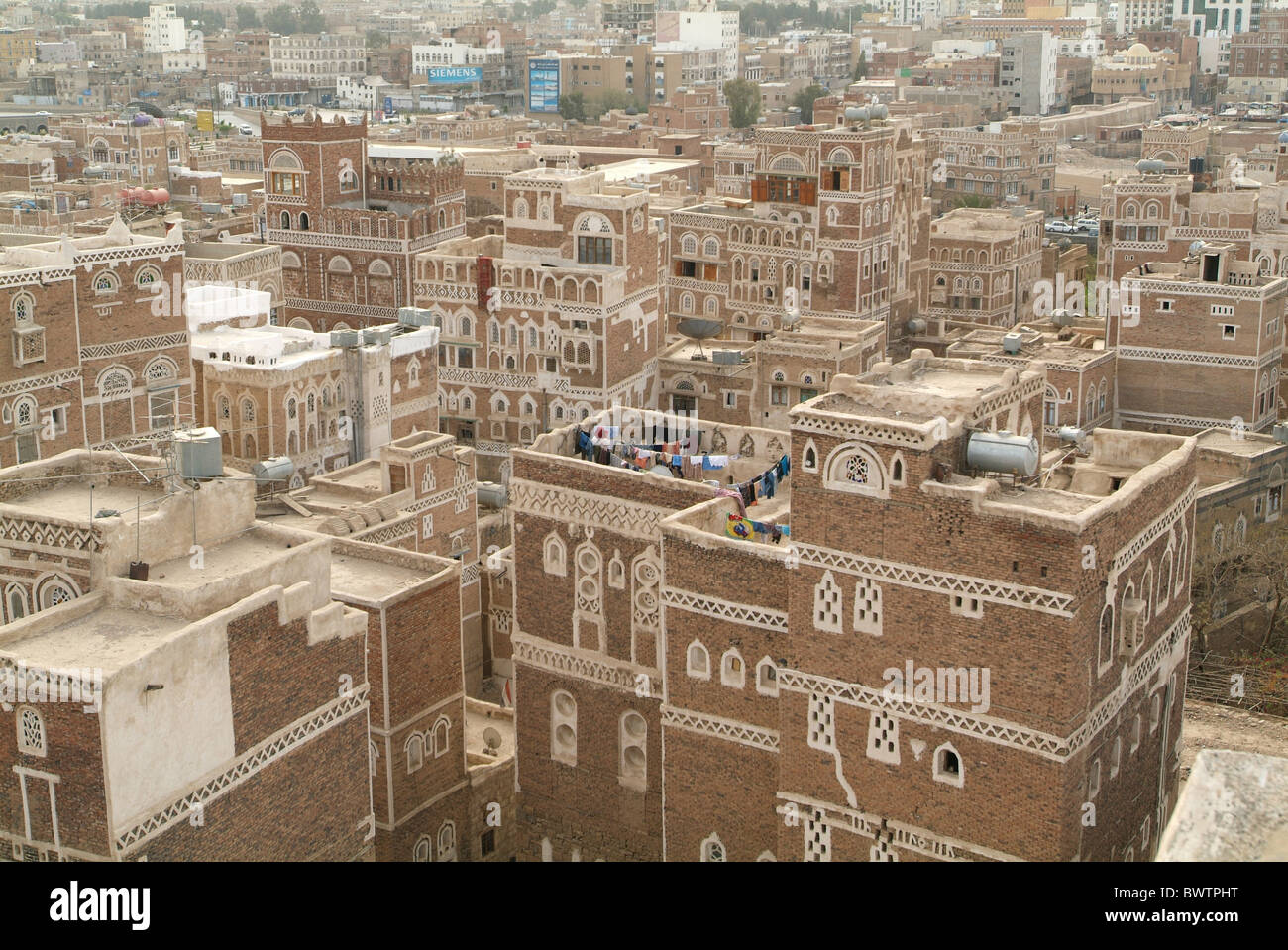 Yemen Sana'a Sanaa Old San'a architecture old city town UNESCO world ...