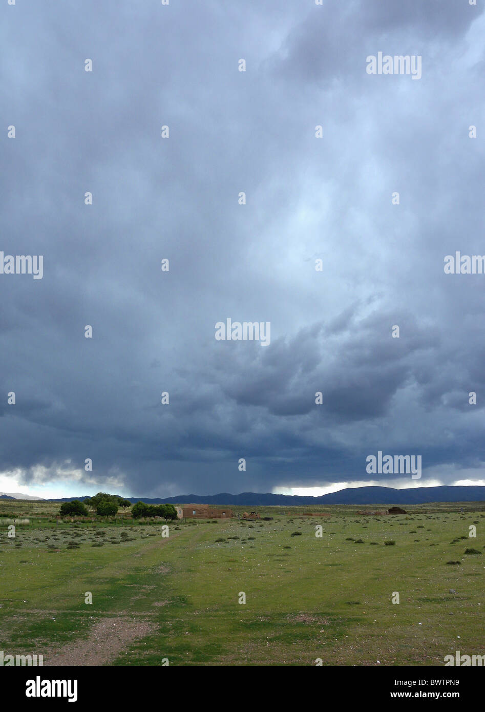 Stormy rainfall hi-res stock photography and images - Alamy