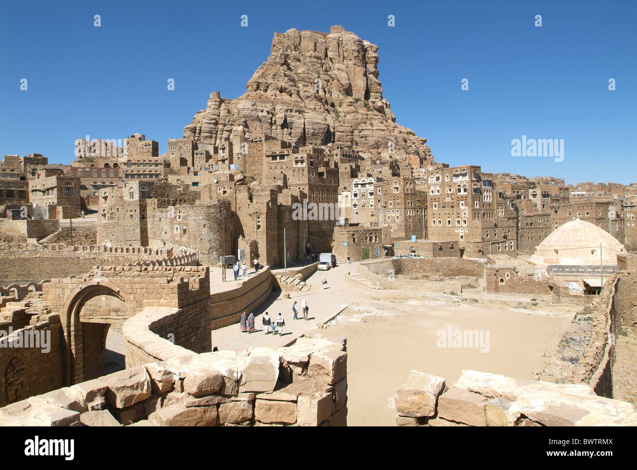 Yemen Thila city Thula old town architecture tower houses historic Husn ...