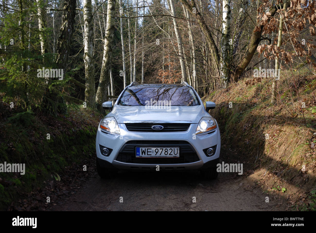Ford Kuga 2.0 TDCI AWD PowerShift - MY 2008 - white pearl metallic ...