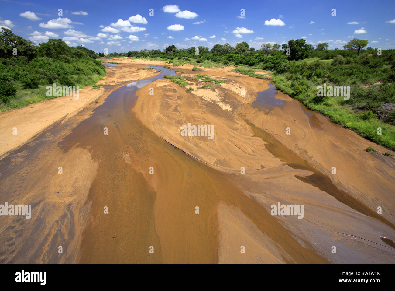 Braided riverbed hi-res stock photography and images - Alamy