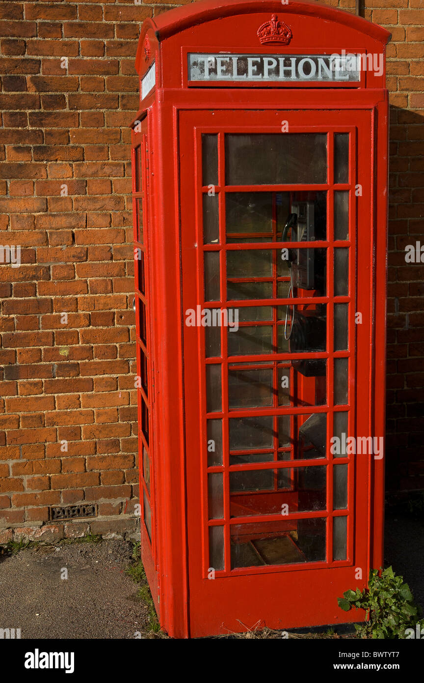 Classic British Red Telephone Box Stock Photo - Alamy